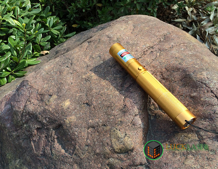 Most Popular 200mw green laser pointer golden style with Safety key ...